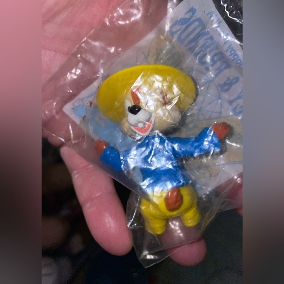 Walt Disney | Toys | Mickey And Friends Dale Epcot Center | Poshmark